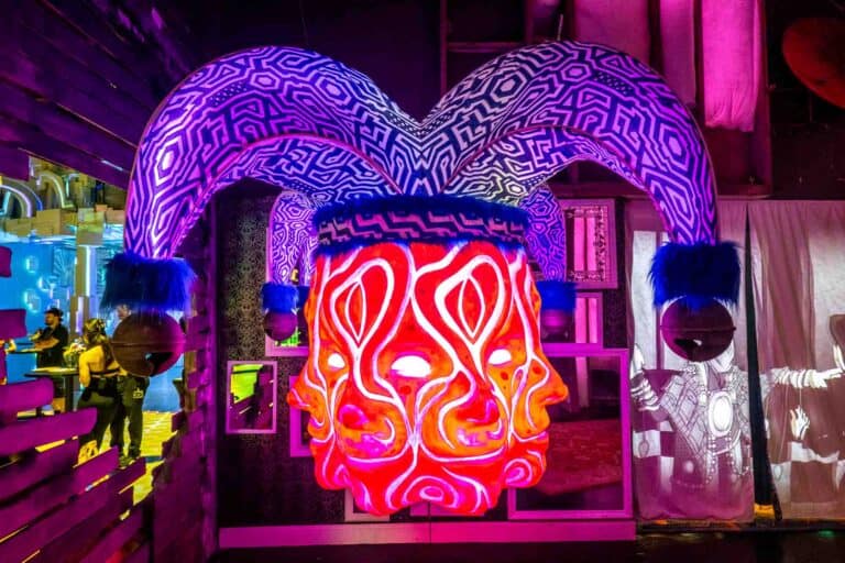 Otherworld Philadelphia: A Mind-Bending Immersive Art Experience ...