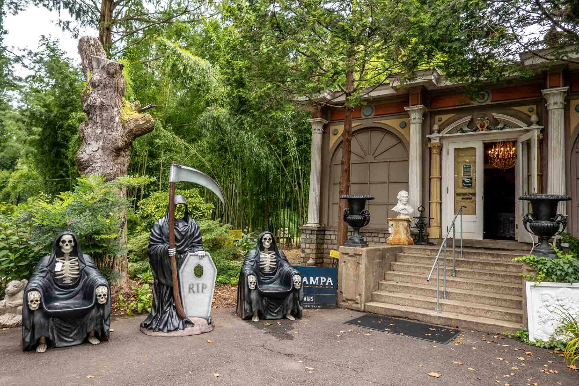 VAMPA Vampire Museum, Doylestown's Creepiest Attraction